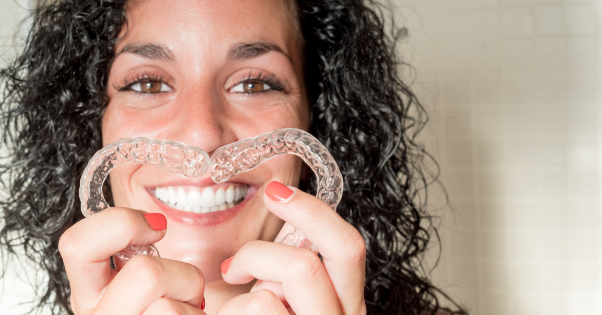 Aligner: So beeinflusst die Zahngesundheit den Behandlungserfolg